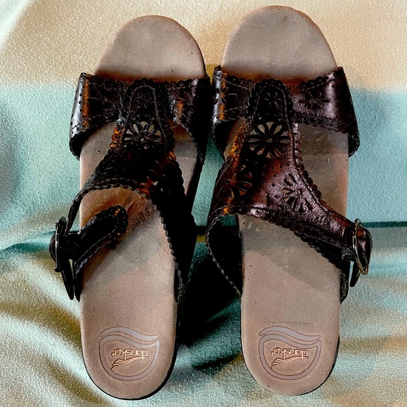 Dansko | Shoes | Dansko Sandals Size 4 | Poshmark